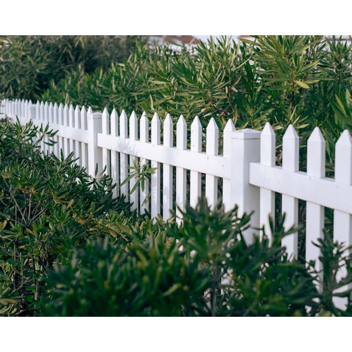 4' Tall Straight Picket Fence